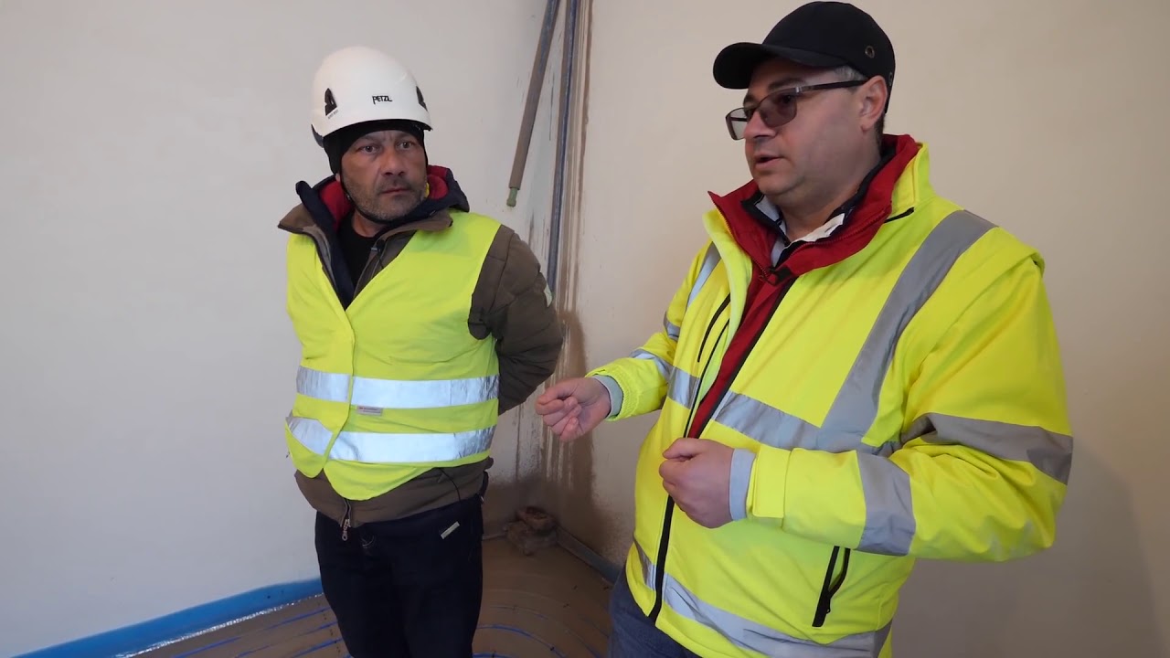 Cum am turnat șapă mecanizată Baumit Alpha 3000 la #CavaleriaHub# ...