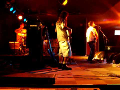 Isaac Paddon and the Tides Live @ The Coolangatta Hotel - "Food in Ya ...