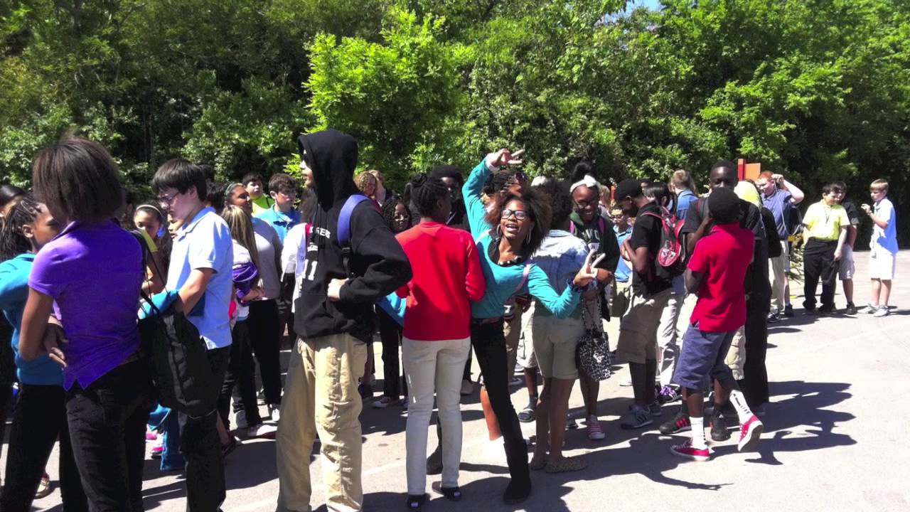 7th Grade Slideshow - YouTube