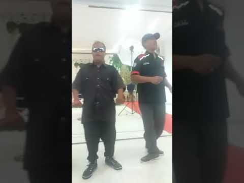 Kopril nyumbang lagu