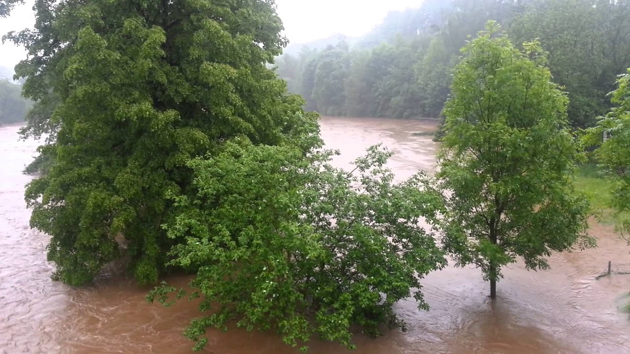 Die Mulde in Wolkenburg - YouTube