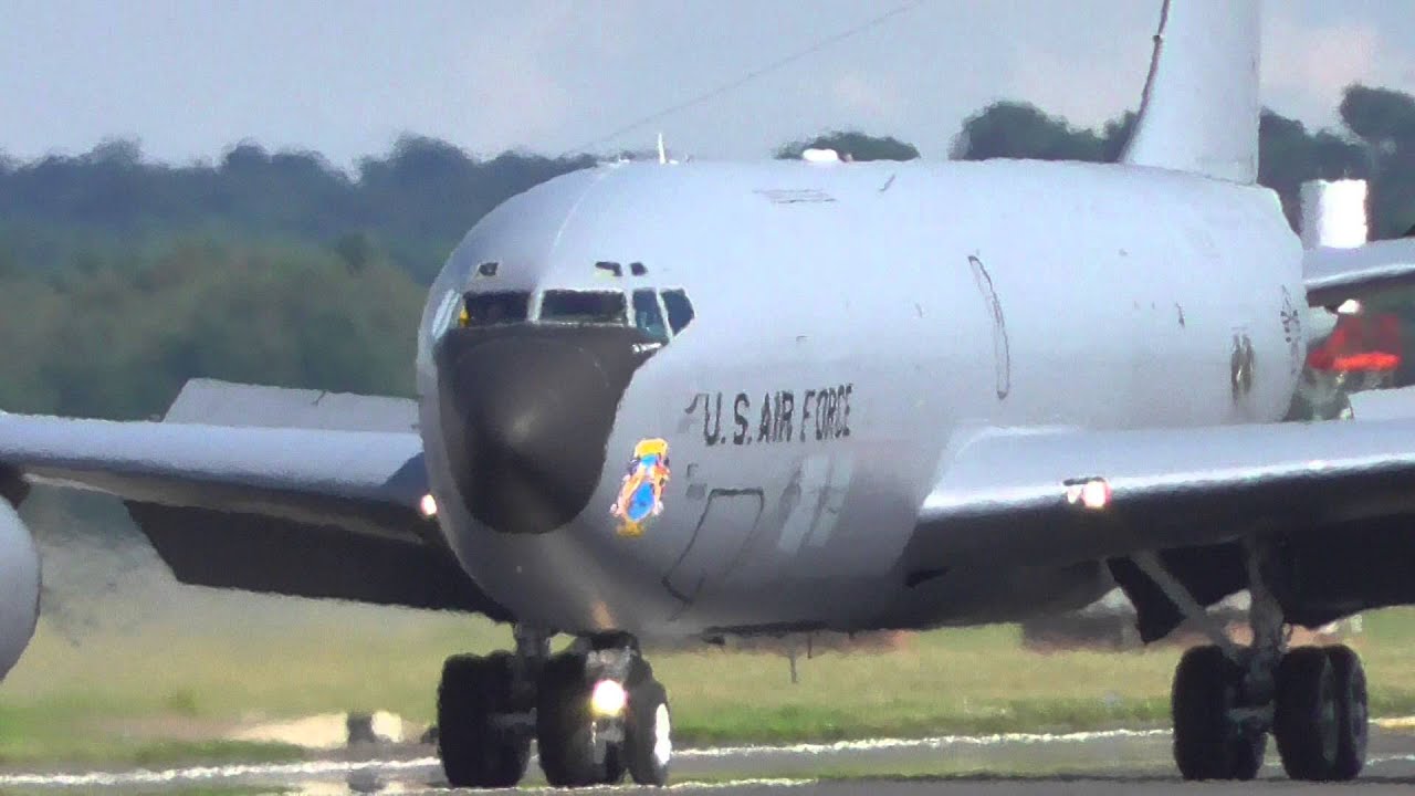 RAF Mildenhall Boeing KC 135 Stratotanker lands 27Aug15 Suffolk UK ...