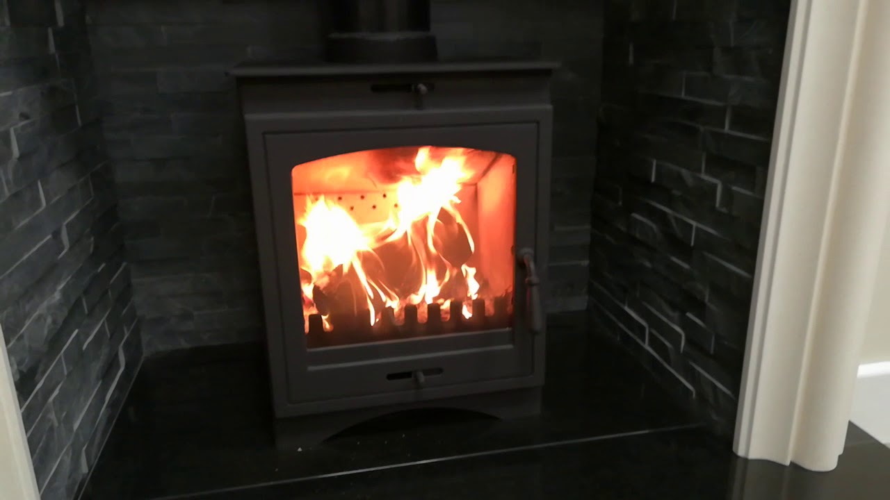 Helios 8 live display - YouTube