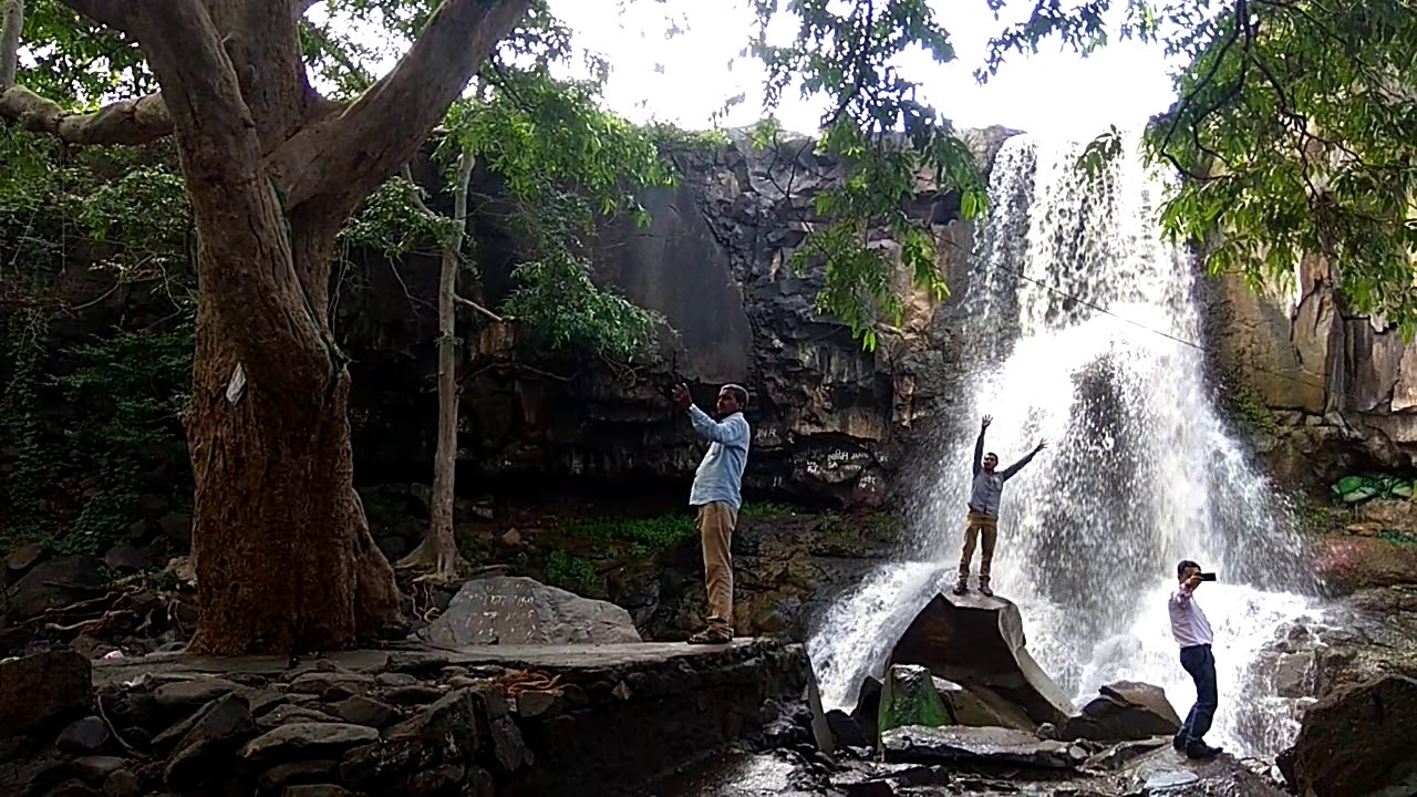 Beautiful waterfall ----Wazra Mahur - YouTube