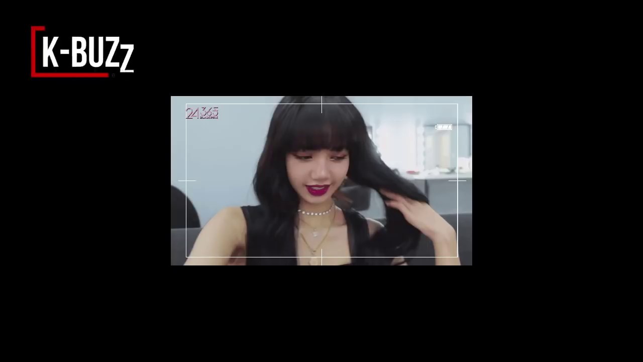 Fans felt sorry when Lisa had a shoulder injury but tried to cover it ...