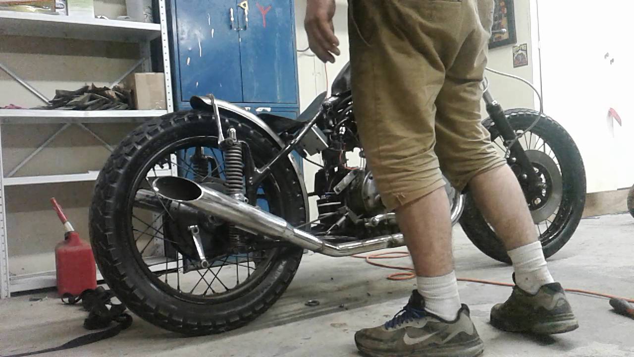 Rey Rey's 1947 BSA Plunger Frame 1972 XS 650 - YouTube