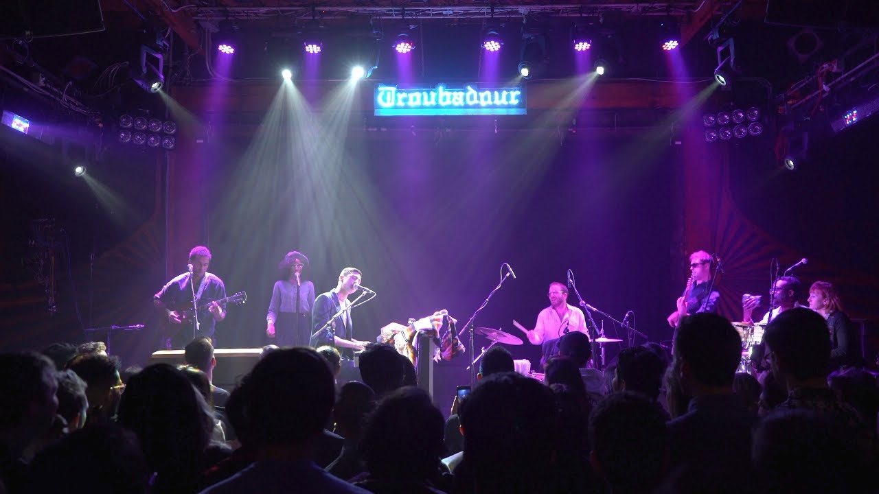 Joey Dosik - Inside Voice (Live at the Troubadour) - YouTube