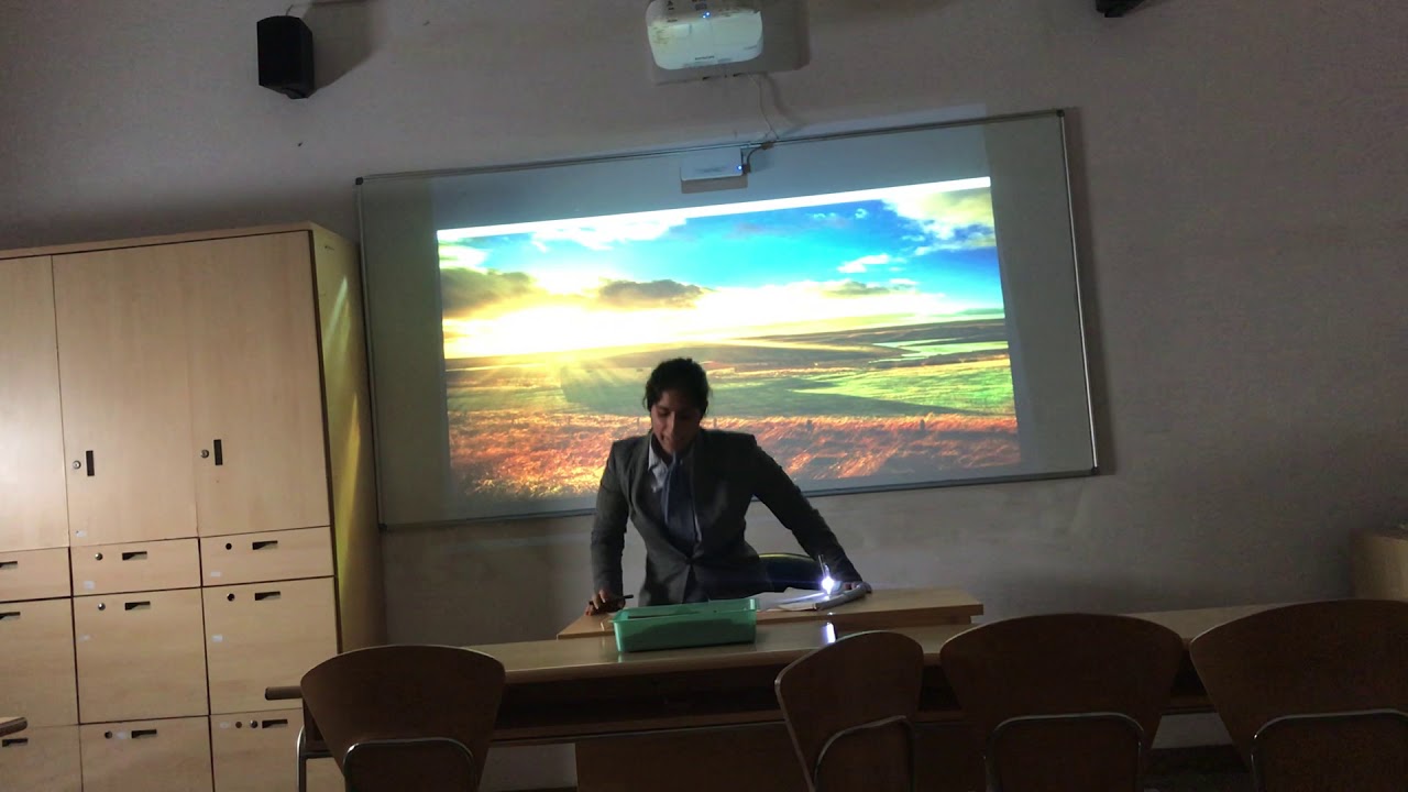 Digging by Seamus Heaney - YouTube