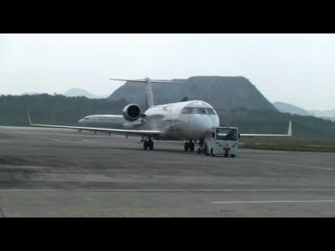 Main landing gear replacement of China Express Airlines