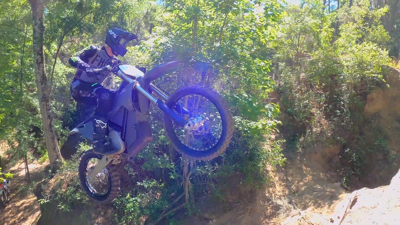 KTM Freeride E-XC & Stark Varg riding Croom motorcycle park - YouTube
