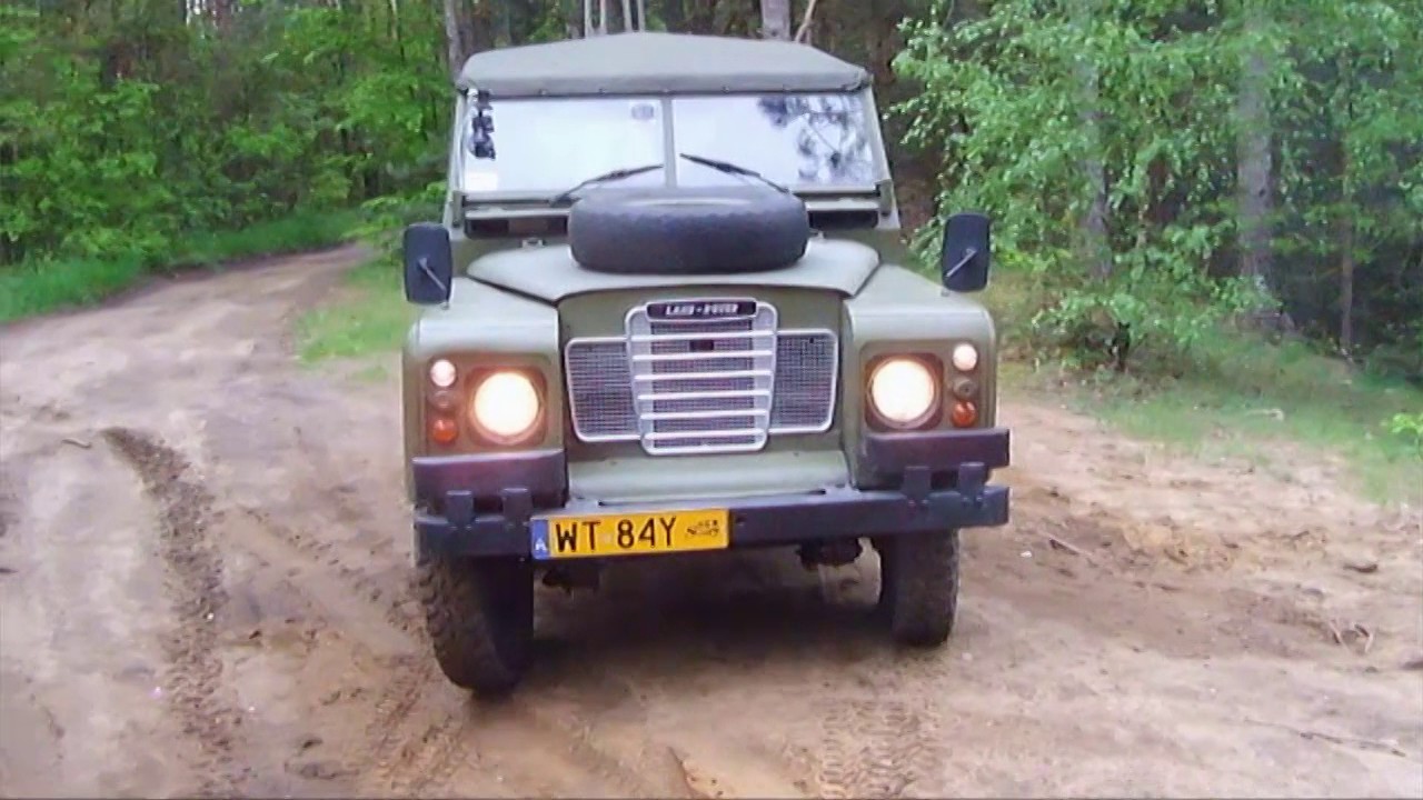 Land Rover Series off road - YouTube