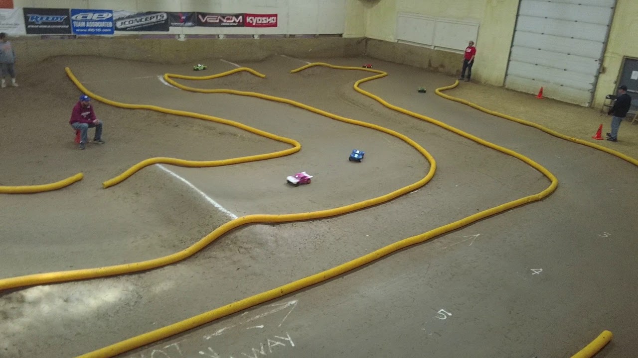 1/27/18 RC Fun Park. 2wd SC Mod. - YouTube