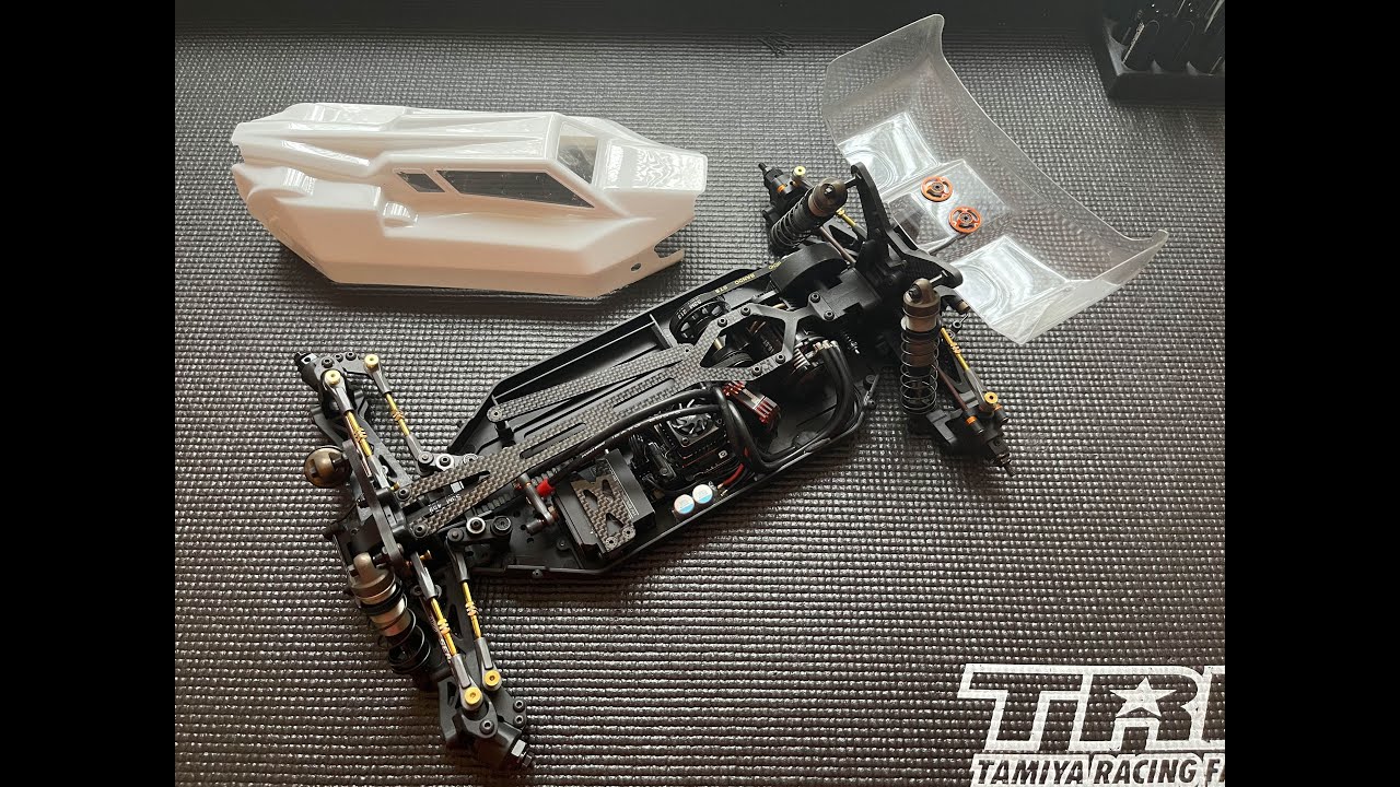 Serpent SRX4 Gen 3 build Time lapse no sound - YouTube