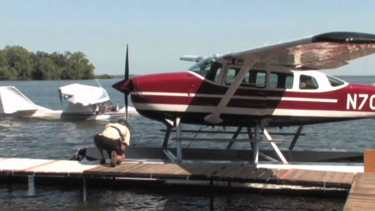 Seaplane Safety Docking Demo Part 2 - YouTube