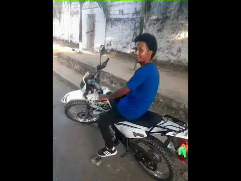 verte bailar Edward Gana el Dios de este mundo (Audio Oficial) - YouTube