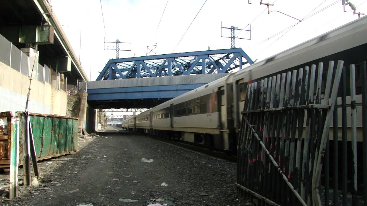 NJT Meadowlands Direct #3137 at Oak Point Yard - YouTube