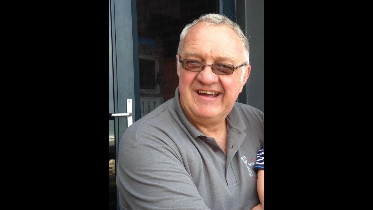 Gedenkdiens van Ds Pieter Buckle 4 Desember 2021 om 10:00 - YouTube