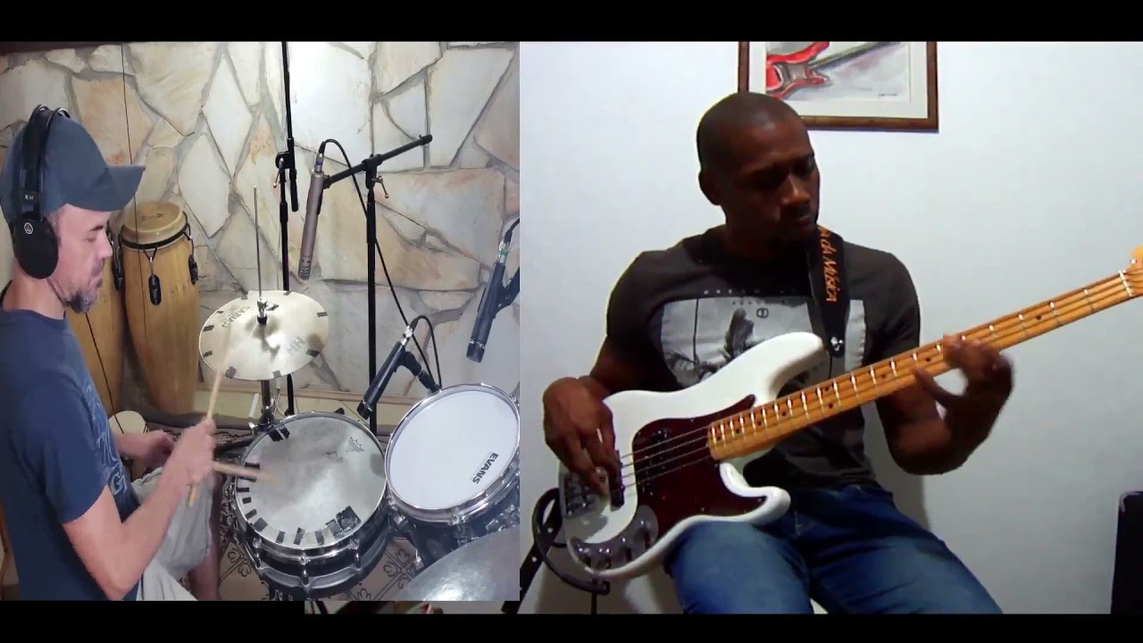 Afoxé Ritmo Brasileiro ( Bass and Drums) - YouTube