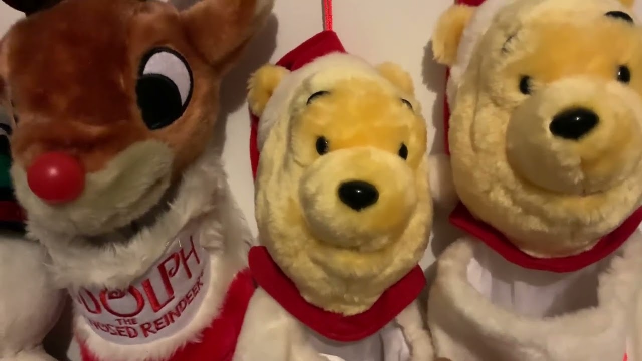 Gemmy Singing Winnie the Pooh Christmas Stocking (goodwill finds) - YouTube