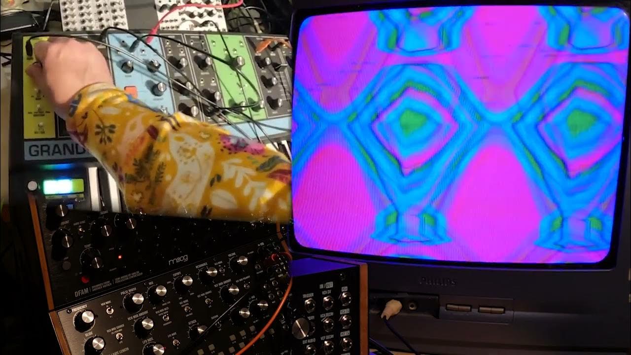 Messing About with the Chroma Cauldron Mainbow Analog Video Synth for Jamuary 17th 2025 - YouTube