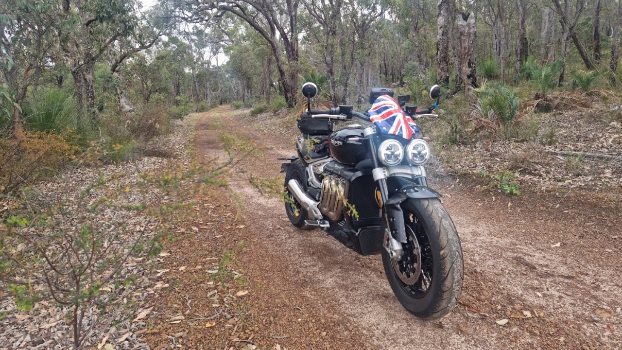 TRIUMPH ROCKET 3R OFF-ROAD RIDING @t.rocketman - YouTube