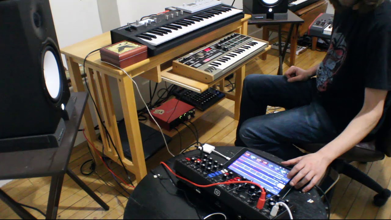 Korg Gadget 2 : Hybrid,Hardware Madness ! - YouTube