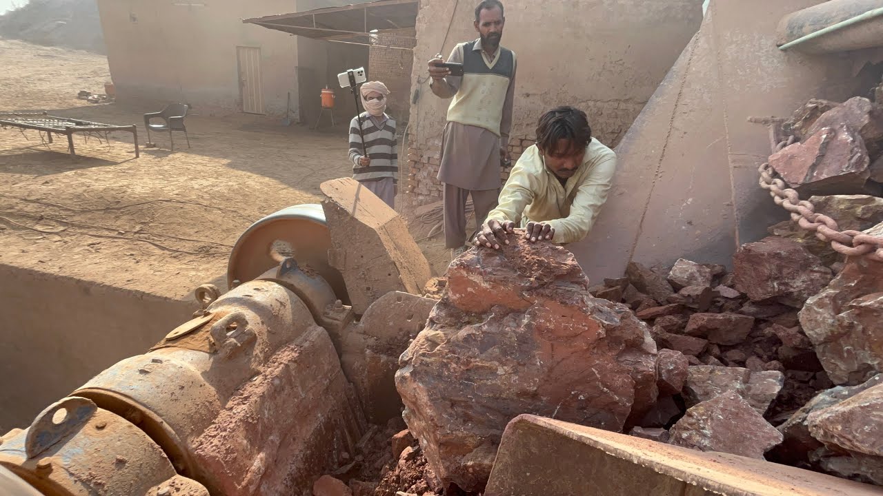 Huge Rock Crushing Process.Super Satisfying Stone Crushing Process by ...