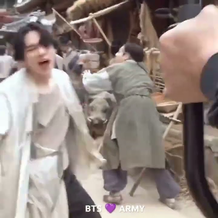 Just look at the back of yoongi 😂😂jin and Jungkook haha 😂😆#jin # ...