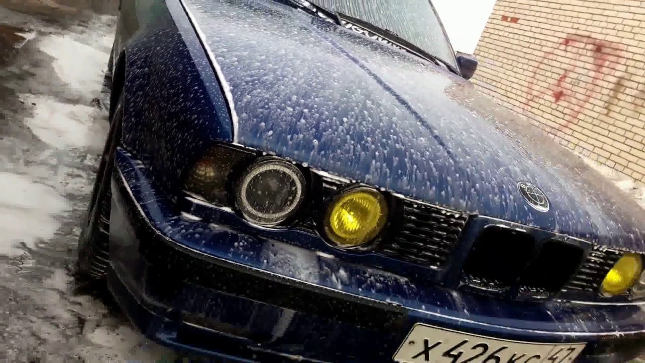 BMW e34 LeMans Blue - YouTube