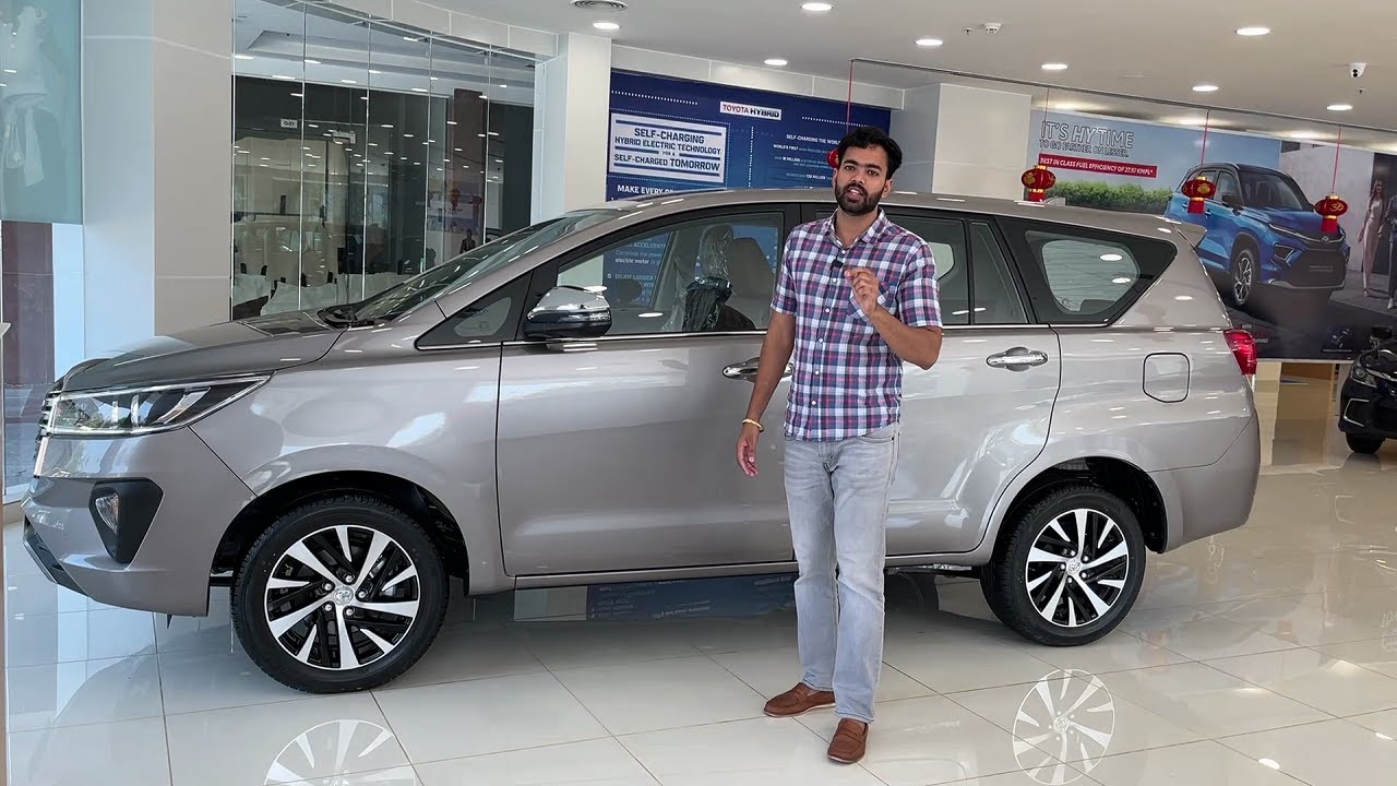 Best 8 Seater ! 2022 New Toyota Innova Crysta Z - No Waiting ! World no ...