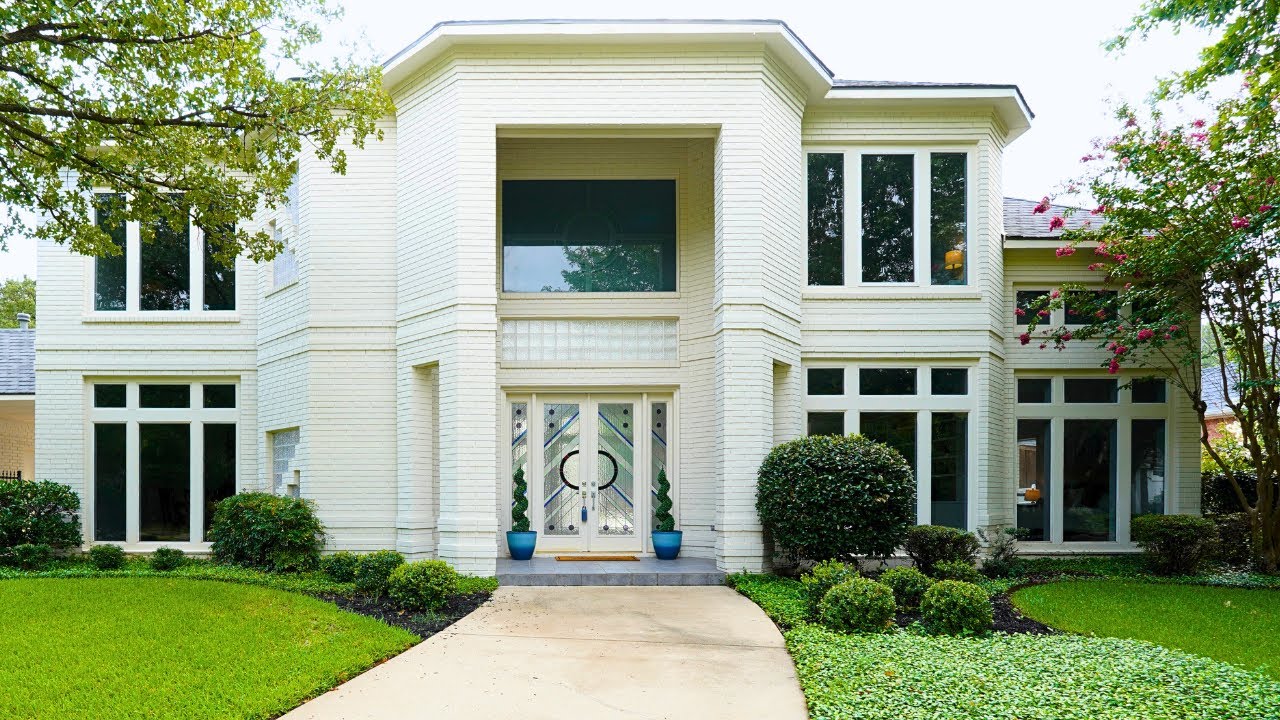 $1,000,000 LUXURY DALLAS HOME, 6000 SQFT | Texas Real Estate - YouTube