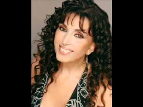 Cantante Tormenta - Entrevista radio del Buen Ayre 26 - 05 - 11 - YouTube