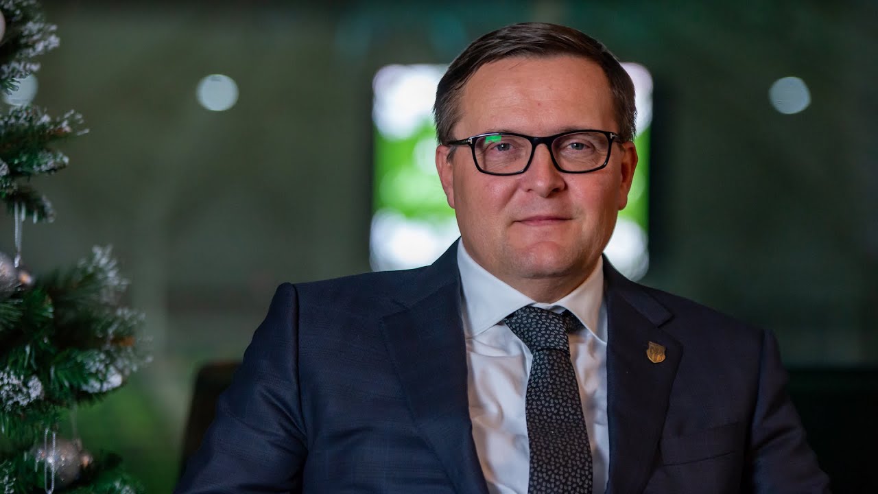 Homlok Zsolt elnök úr ünnepi köszöntője - YouTube