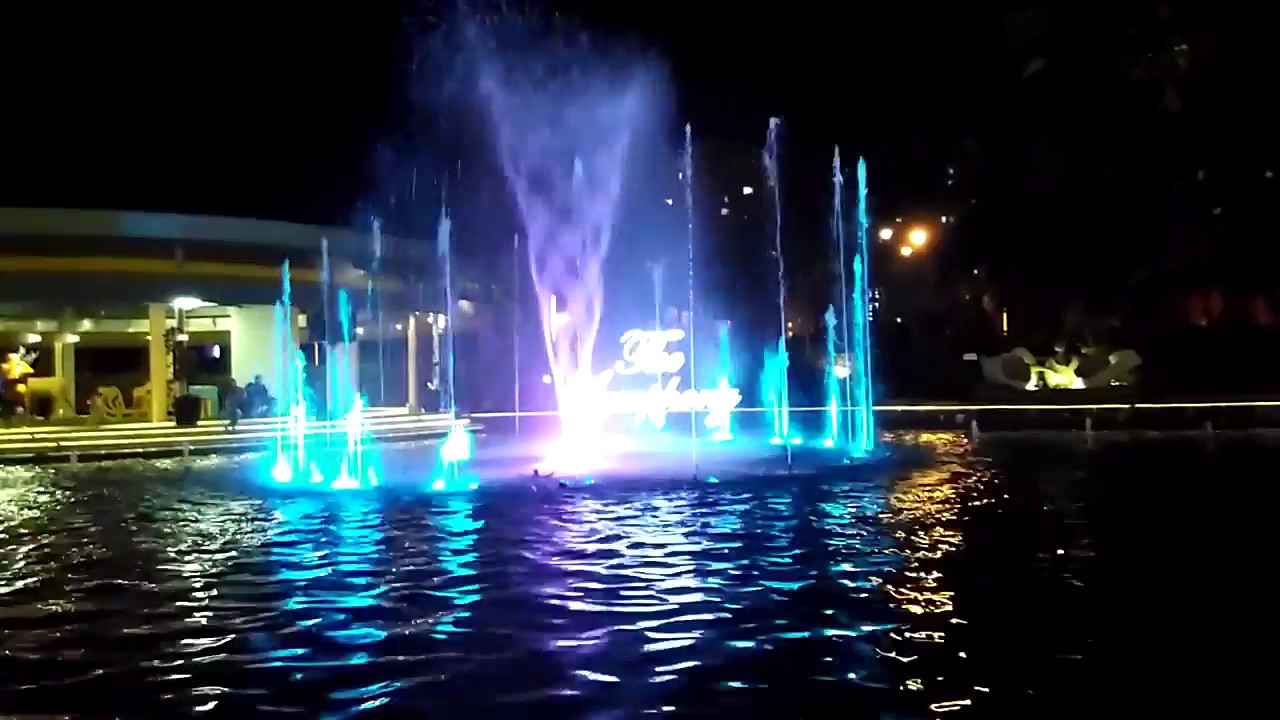 IOI CITY MALL The Symphony - YouTube