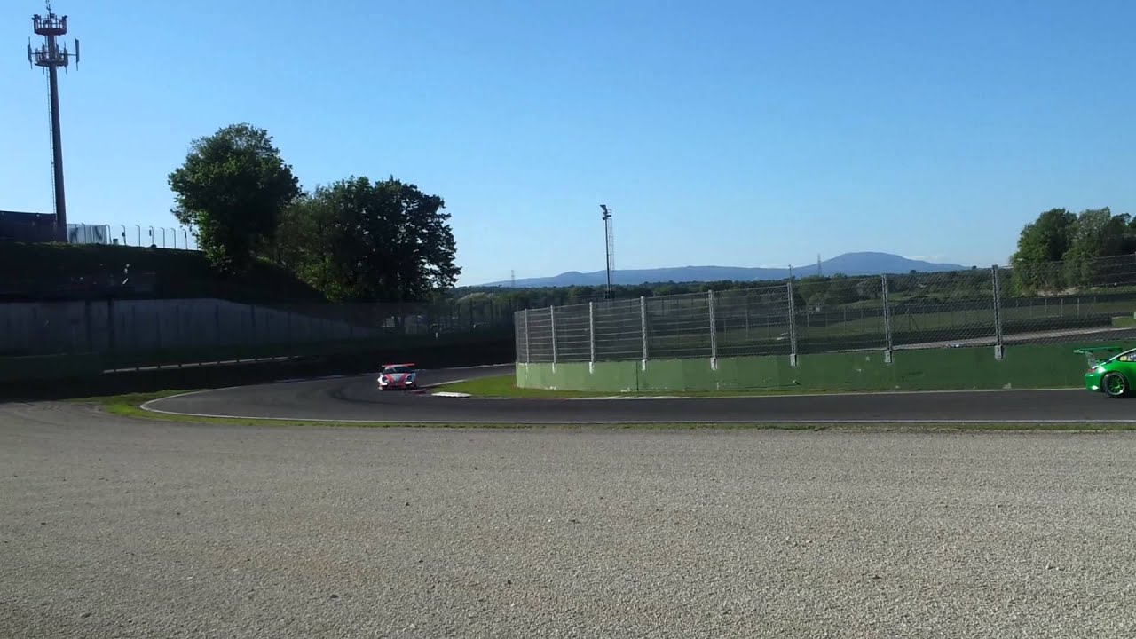 Vallelunga Circuit Roma - Porsche - YouTube