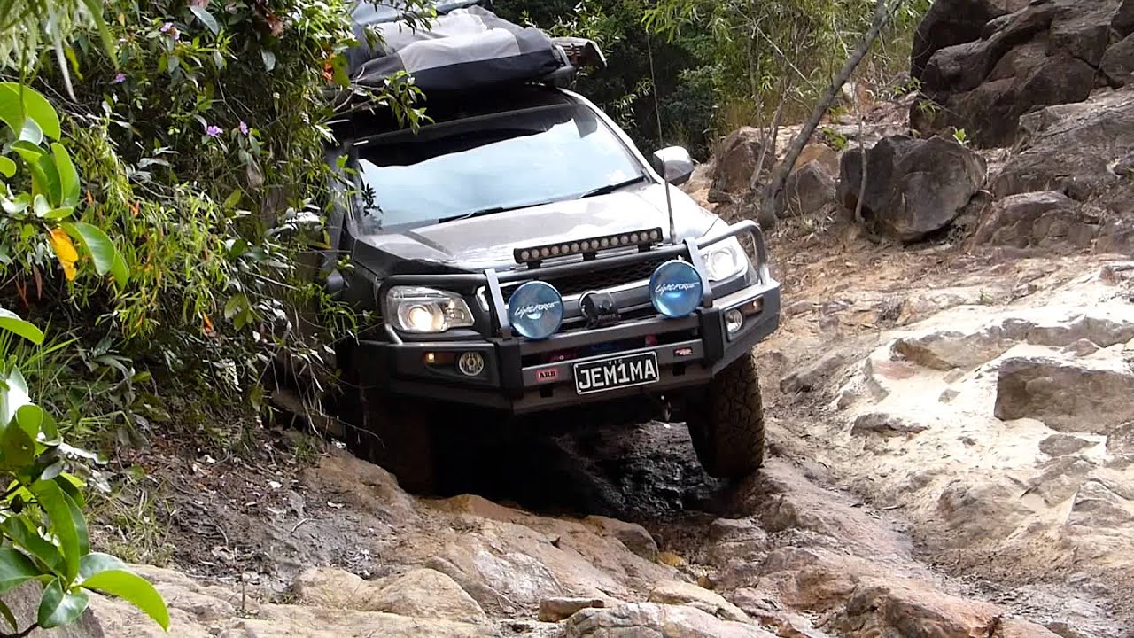 2014 RG Colorado Crossing the Pascoe River Frenchman's Tk - YouTube