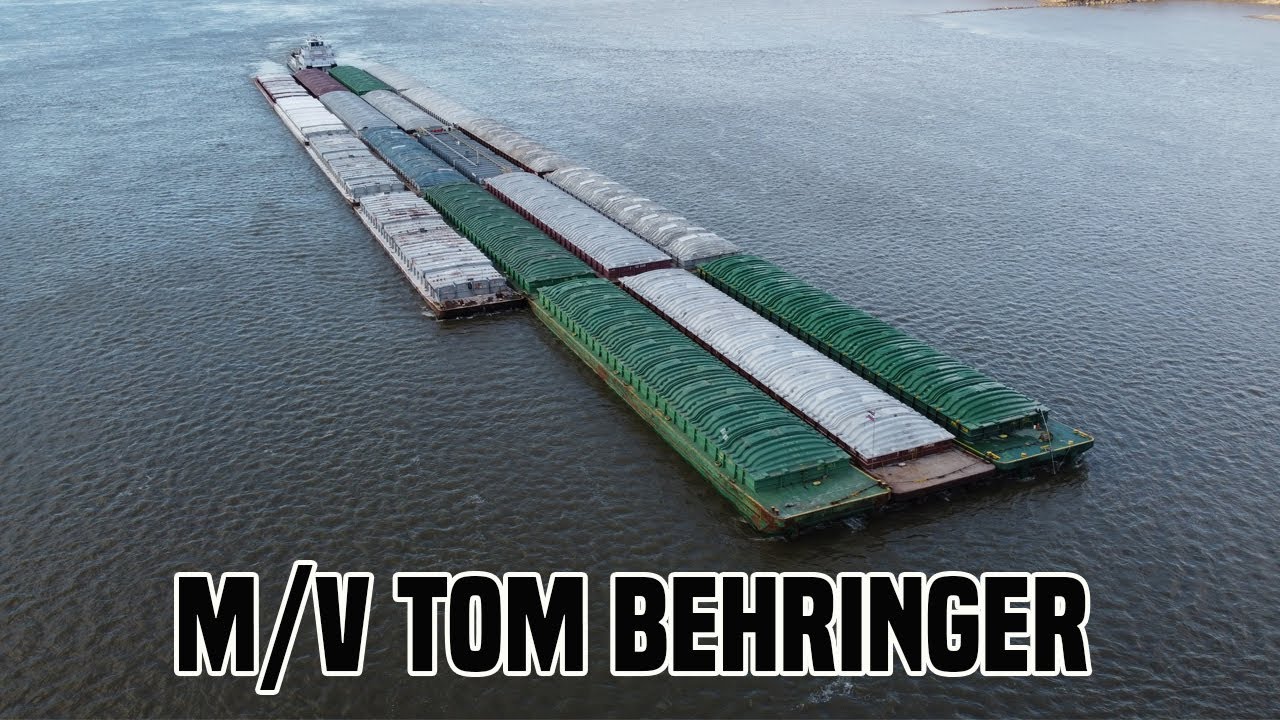 M/V Tom Behringer Southbound Upper Mississippi River | Tugboat Pushboat ...