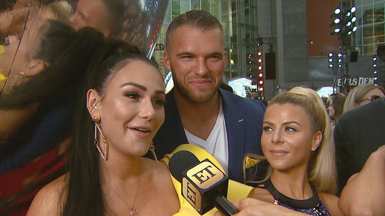 JWoww's Boyfriend GUSHES Over His 'Queen' at the 2019 VMAs (Exclusive ...