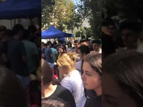 Seni deyirler Iqtisad Universitetinde