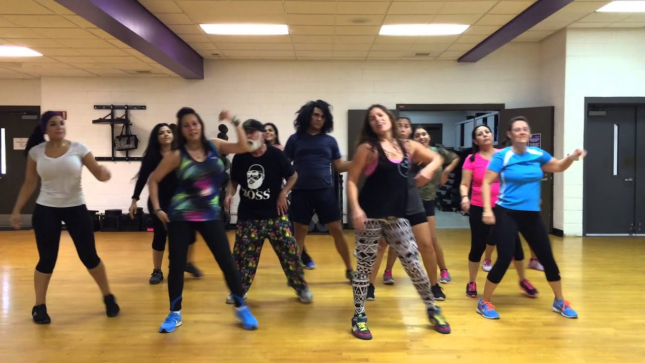 Zumba with Erika Shake it off by Taylor Swift - YouTube