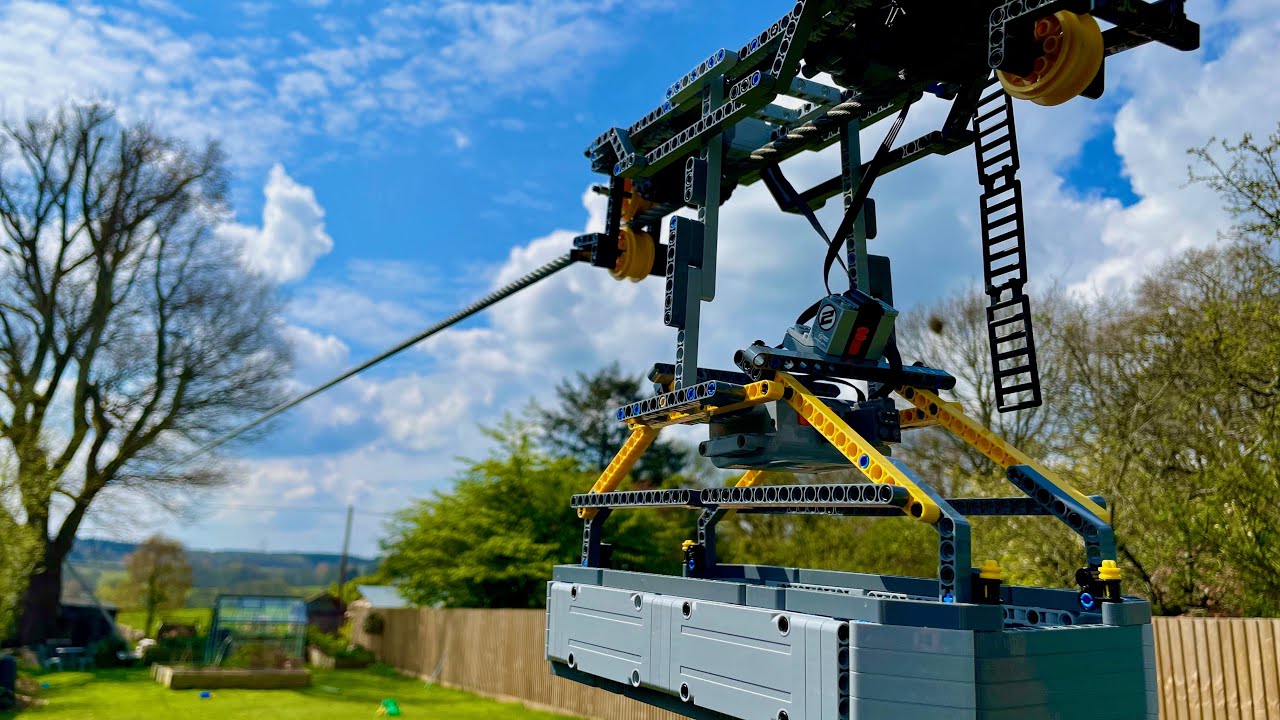 I Built a Working LEGO Cable Car! - YouTube