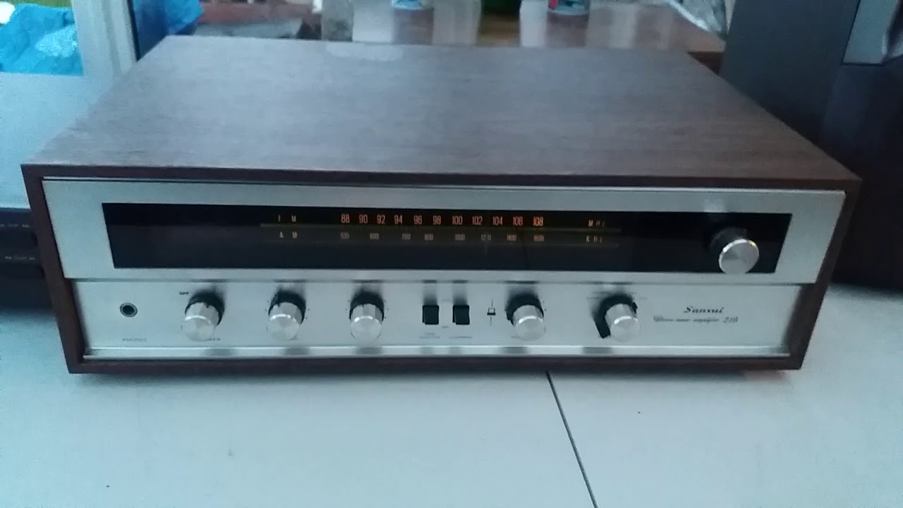 Sansui 210 Tuner amp - YouTube