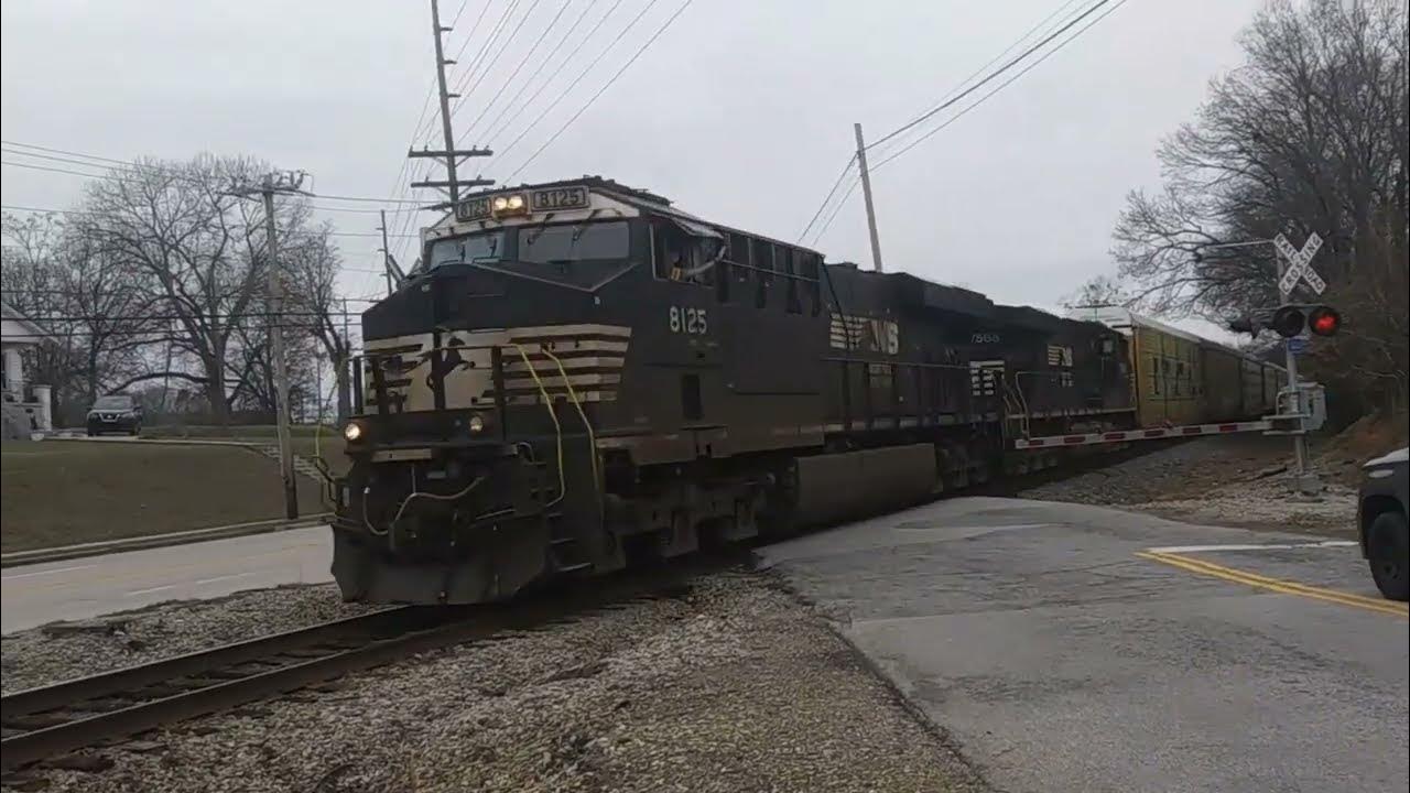 NS 8125 leads 18D in Union SC with a Very Awesome Crew - YouTube