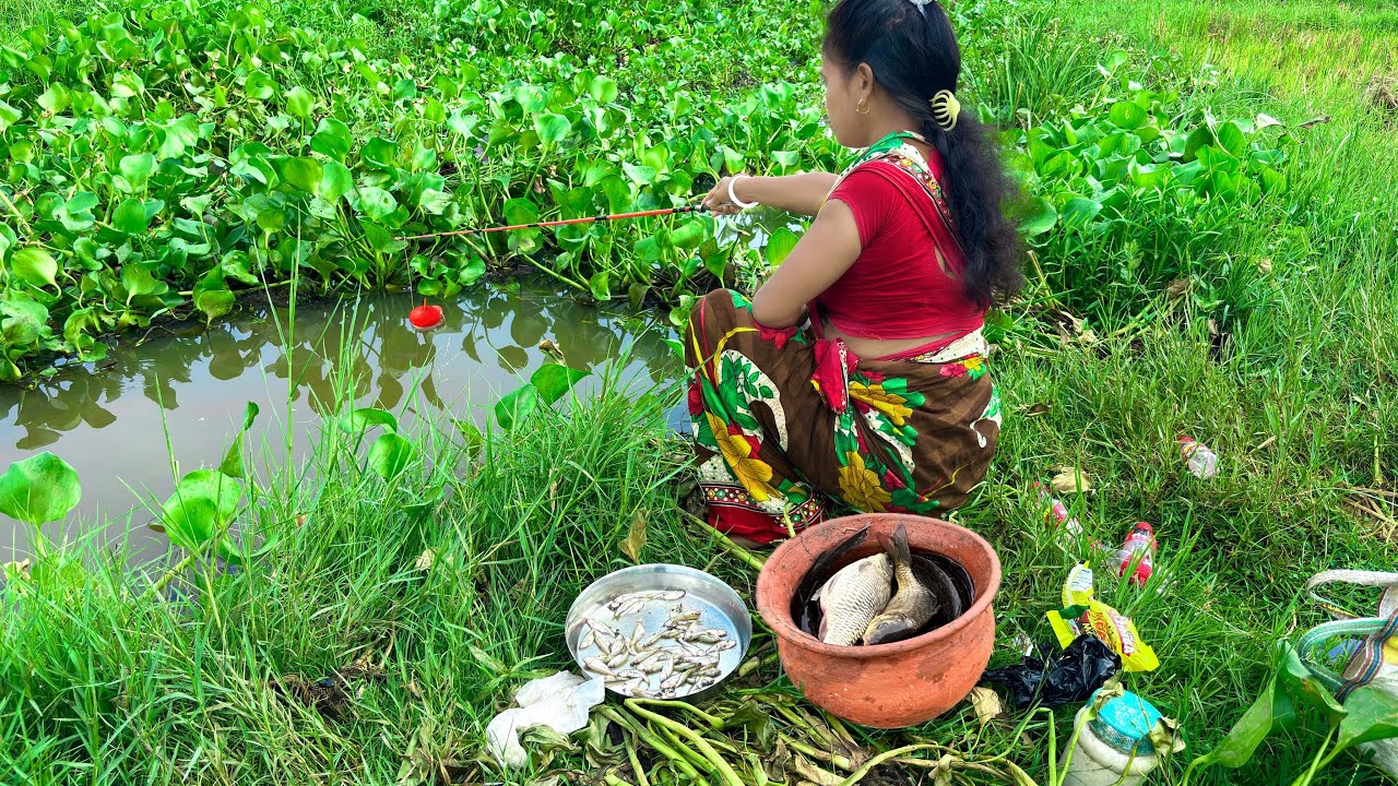 Traditional Fishing Video || Beautiful girl fishing using hooks in the ...