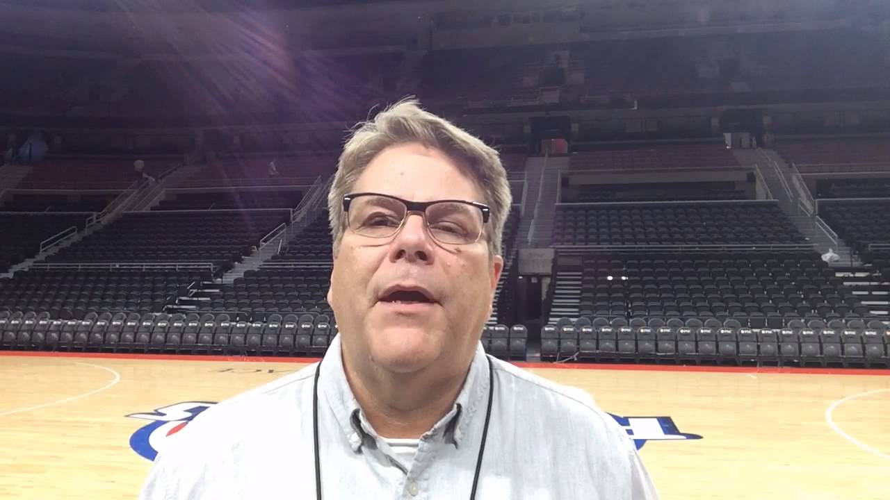 MLive's David Mayo breaks down Pistons' win over Suns - YouTube