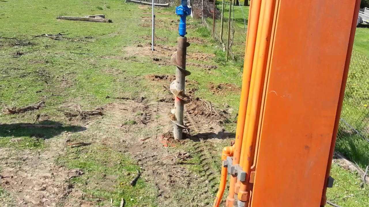 Hitachi ex35-2 homemade excavator auger - YouTube