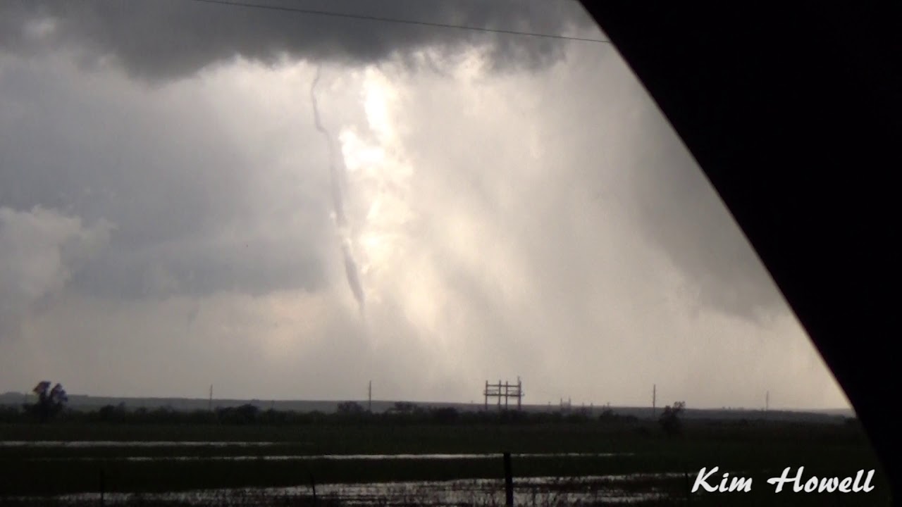 Howardwick, TX EF-0 Tornado 5/22/16 - Beautiful Rope Out - YouTube