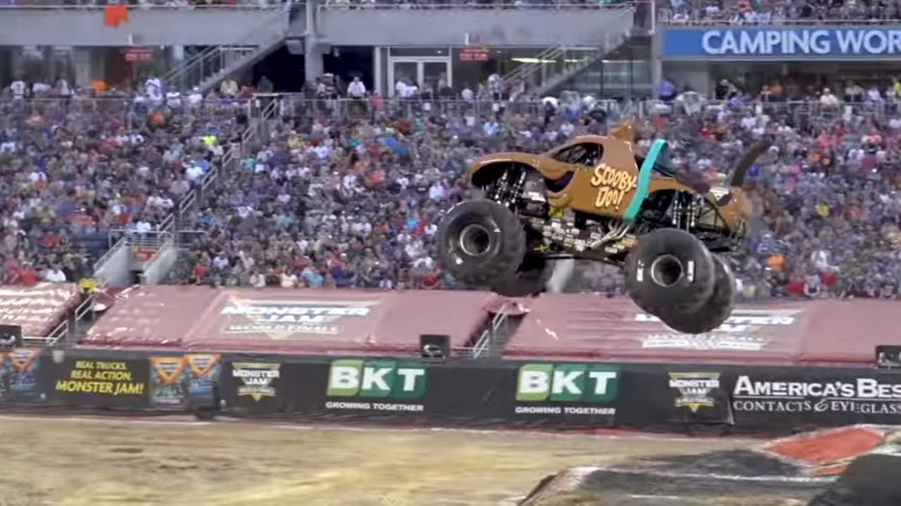 Biggest Middle Ramp Air from each Monster Jam World Finals WF1 - WF20 ...