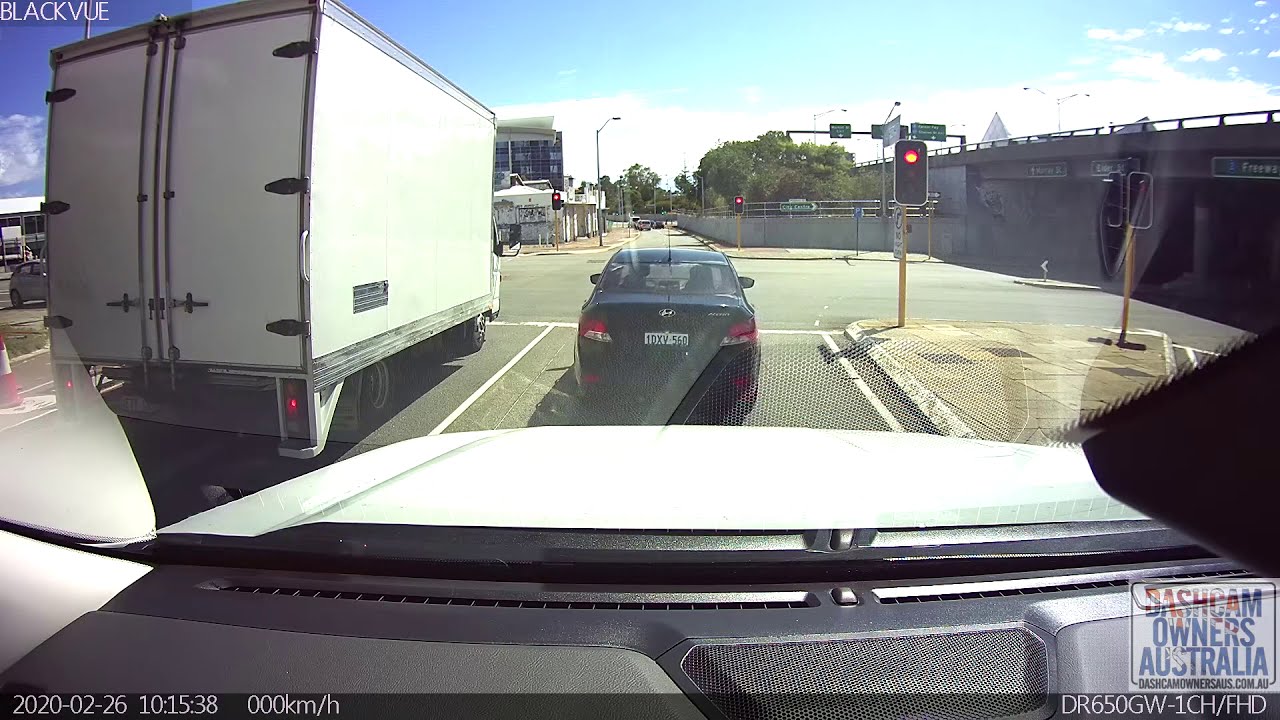 The most Perth driving you will see in one video. - YouTube