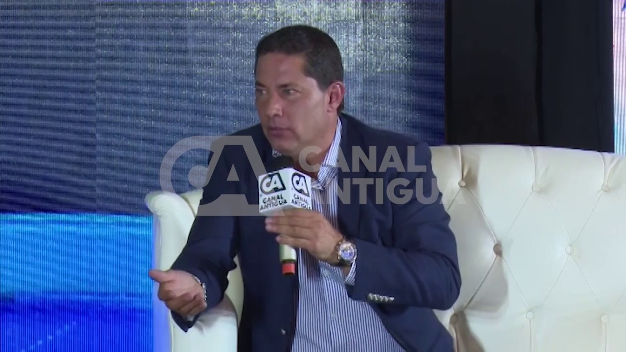 A las 845 Entrevista con Fernando del Rincón Pt.1 - YouTube